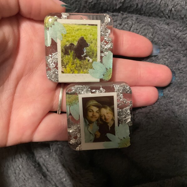 Custom Anime Resin Photo Keychain Custom KPOP Resin Photo Keychain ...