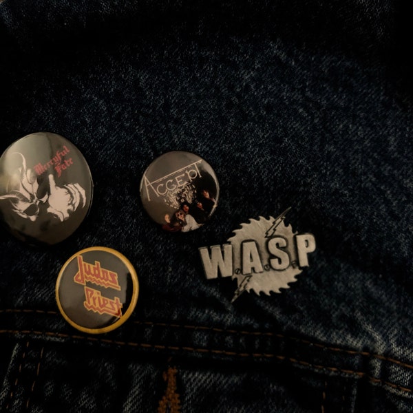 Hello | Marcus the Worm Art Print - Etsy