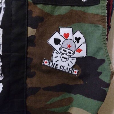 MISFITS Bat Fiend Vinyl Sticker, Officially Licensed Band Merchandise ...