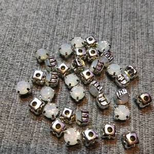 Royal blue Rhinestone Rose Montee Beads Sew On Chatons 4mm | Etsy