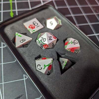 Fortune's Favor II Premium New Style 7 Piece Dice Set W/ Crystal D4 ...