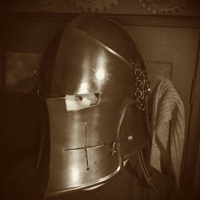 Halloween Medieval German Helmet With Stand European Closed Knight ...