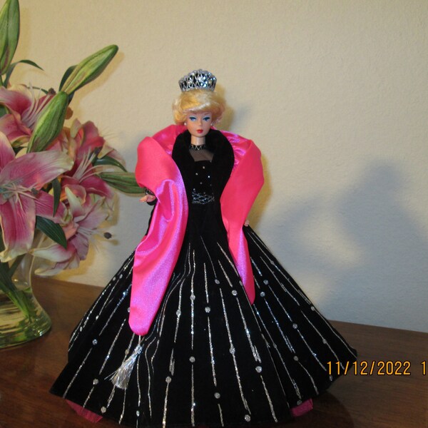 Graduation Barbie Class of 2024 Graduation Doll Magenta, White, Royal ...