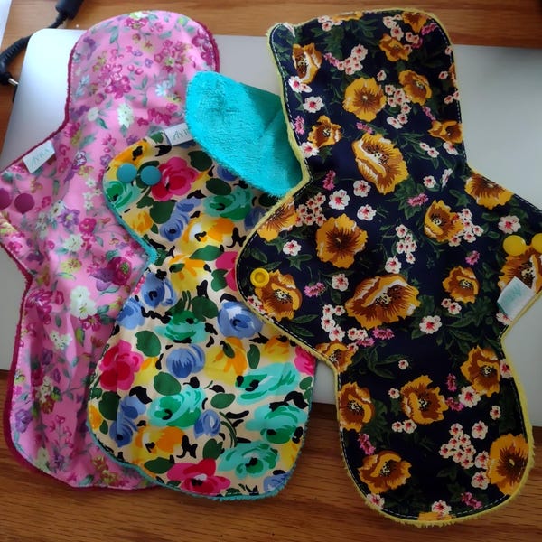 BLUE FLORA - Handmade All Purpose Wet Dry Bag, Cloth Pad Wrapper ...