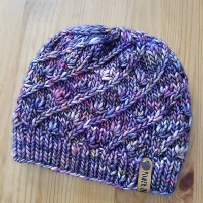 Wee Bee Gee Bee Beanie Knitting Pattern/pdf Download - Etsy