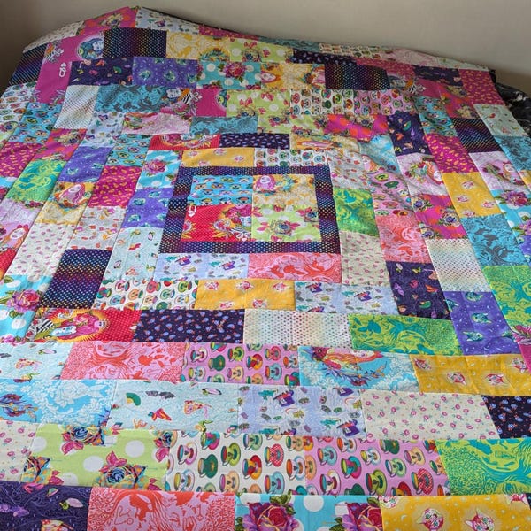 Tula Pink Alchemy Quilt Kit: English Paper Piecing, Fabric & Templates ...