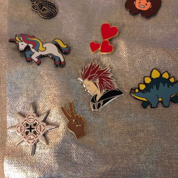 Kingdom Hearts - Axel + Chakram - Hard Enamel Pin - Etsy