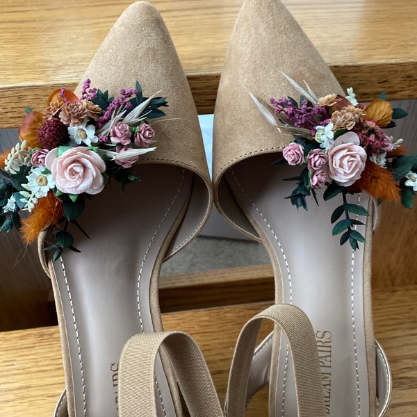 Handmade Flower Shoe Clips: Romantic Bridal Accessory - Etsy