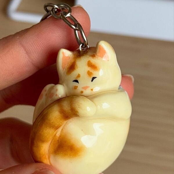 Cute Clay Mini Cat Paw Photo Picture Holder, Postcard Desk Stand, Funky ...