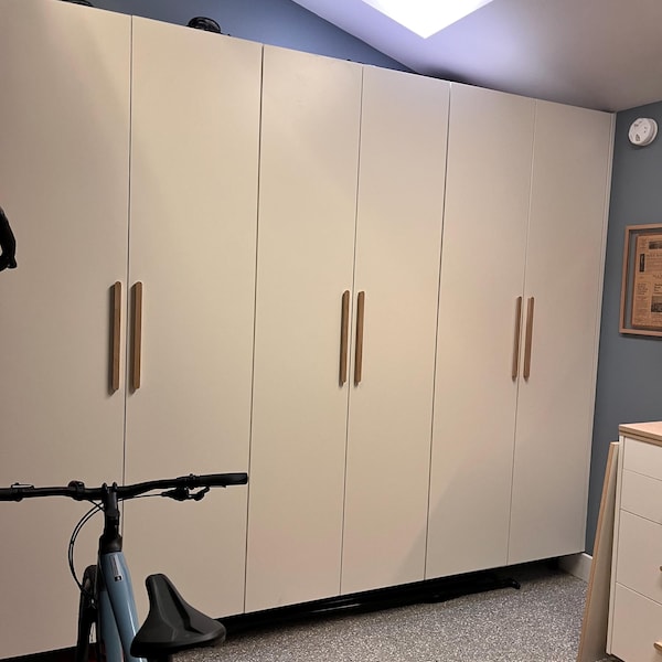 H04 Line Wooden Handles, Solid Oak, Circle Ends, Long Cabinet Pulls ...