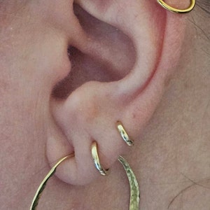 18K Solid Gold Tiny Spiral Stud Earrings. - Etsy