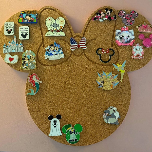 Minnie Mouse Cork Board With Engraved Detailing. Minnie Mouse Pin ...