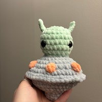 Weebee the Space Invader No Sew Crochet Pattern - Etsy Canada