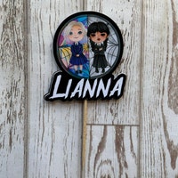 Wednesday y Enid Topper de Tarta EDITABLE con CANVA Plantilla de Topper ...