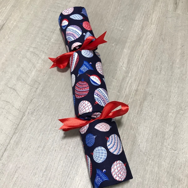 Wonder Cracker PDF Sewing Pattern - Stitch Your Own Christmas Crackers ...