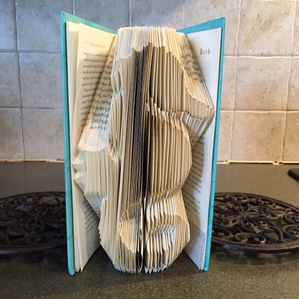 Book Folding Pattern for a "seahorse" +FREE TUTORIAL - Etsy