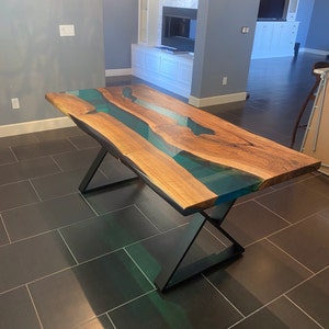 Walnut Round Epoxy Game Table Walnut Epoxy Gamble Table - Etsy