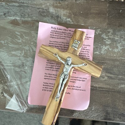 Personalized Olive Wood Comfort Cross. Hand Held Palm Praying Cross ...