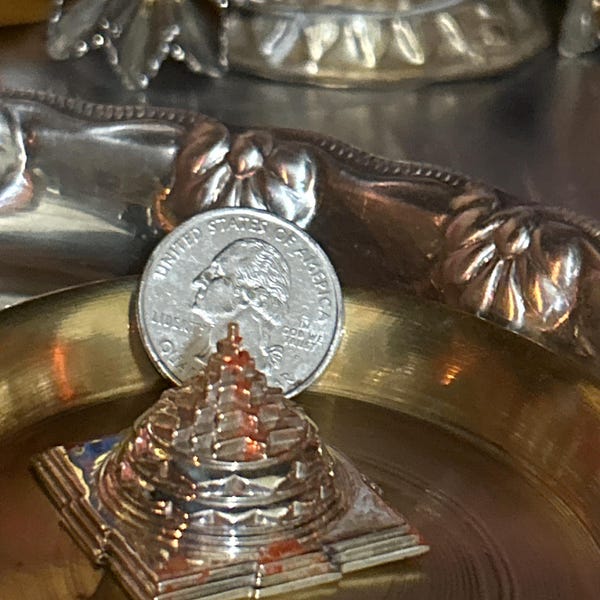 Sri Yantra, Shri Yantra Maha Meru, Sri Chakra, Tripura Sundari Yantra ...