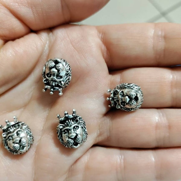 Lion Head Bead With Crown, Antique Silver Toned, 14mm X 11mm - 4 Pieces ...