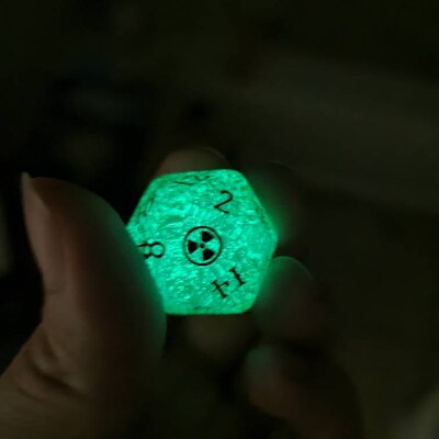 Nuclear Fallout Exclusive 11 Dice Set Glow in the Dark Nuke Wasteland ...