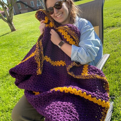 Eco-friendly Bird Nesting Ball Filled With Wool Bird's Nest, Bird ...