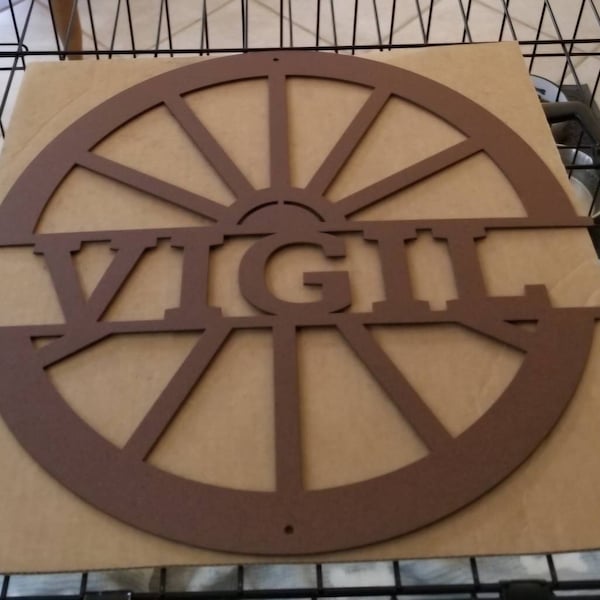 Wagon Wheel Family Name Sign | FREE SHIPPING | Personalized Metal ...