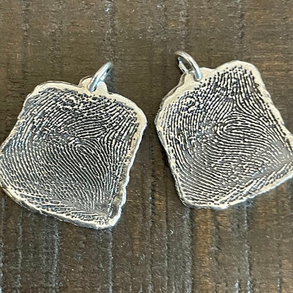 Fingerprint Pea Pod Gold Pendant - Etsy
