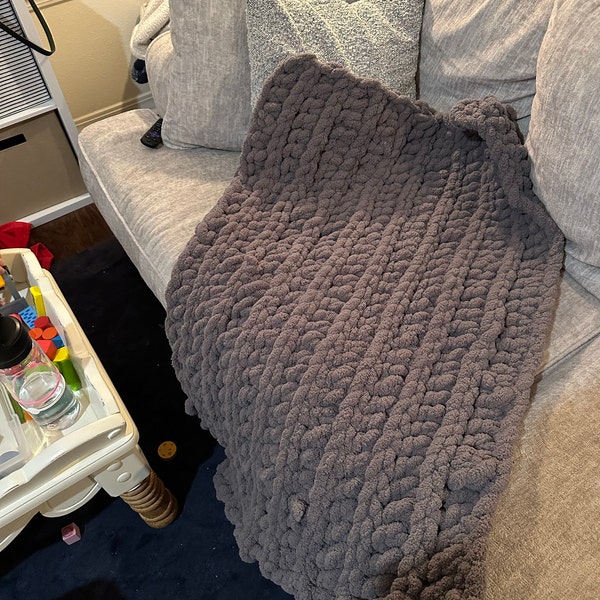 CROCHET PATTERN & VIDEO/ Chunky Cabin Throw, Jumbo Blanket Yarn Pattern ...