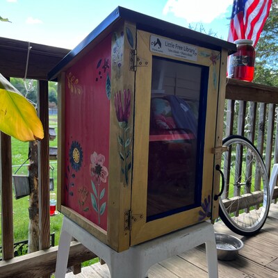 LITTLE FREE LIBRARY® Two Story Kit With Official Charter Sign & World ...