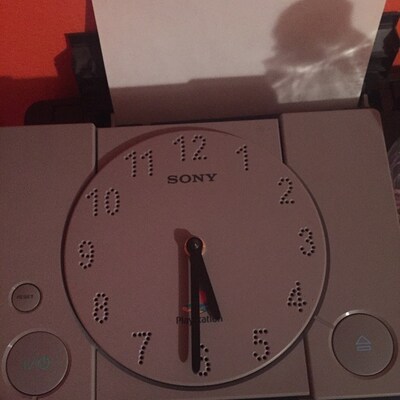Playstation 1 Classic Console Clock Gamer Room Decor Playstation Retro ...