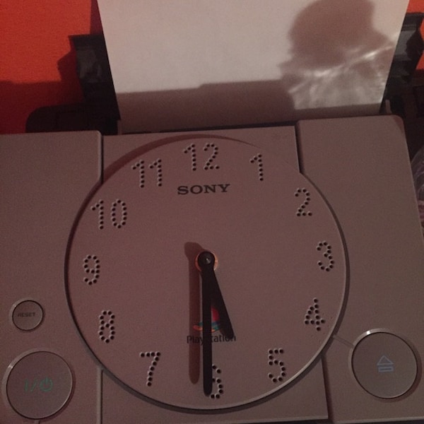 Playstation 1 Classic Console Clock - Gamer Room Decor - Playstation ...