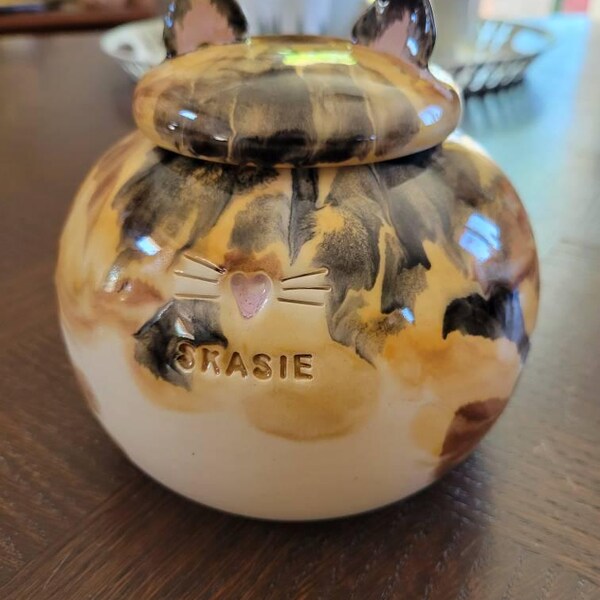 Calico Cat Urn, Spots Cat Urn, Ceramic Urn for Ashes, Pottery Urn for ...