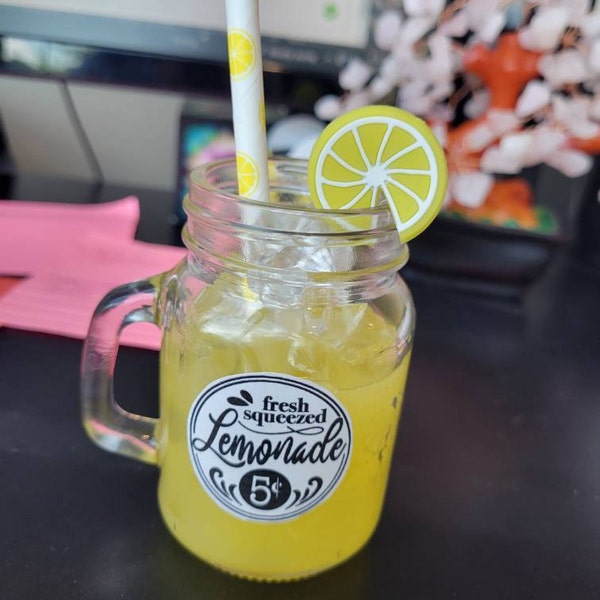 Retro / Vintage Faux Lemonade in a Mason Jar, Fake Food. Lemon Decor ...