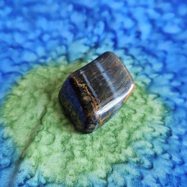 Blue Tiger Eye Tumbled Stone - Etsy