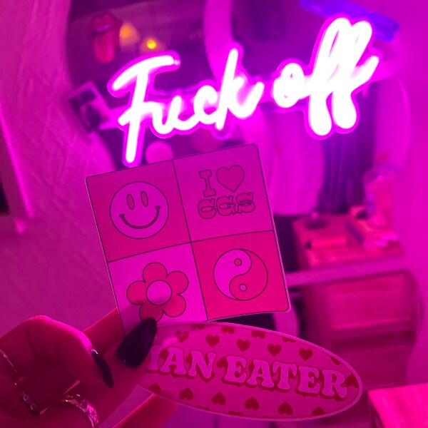 Pin Button Badge - Brat Girl Summer - Y2k | Girly | Green | 2000s | Charli Xcx | Brat | Julia ...