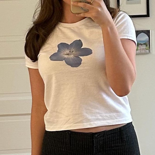 Short N' Sweet Heart Baby Tee Cute Trendy Graphic Tee, Coquette ...