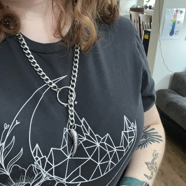 Silver Heavy Metal Steel Lariat Necklace With Steel Tusk Pendant - Goth ...