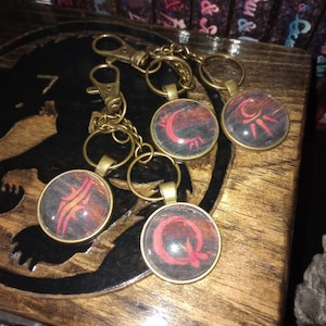 Small Werewolf Auspice Antler Slice Pendants - Etsy Canada