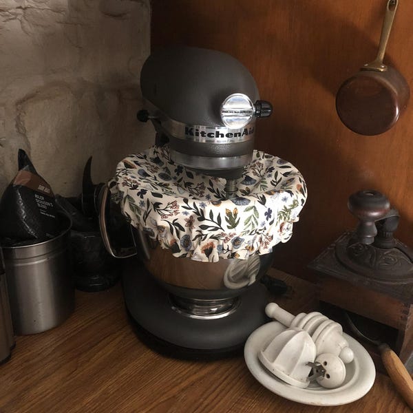 Sewing Motifs All Over - Just Sew Collection - QT Fabrics 29227 E ...