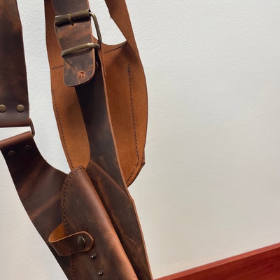 Custom Leather Shoulder Holsters, Underarm Holster for Colt, Chest ...