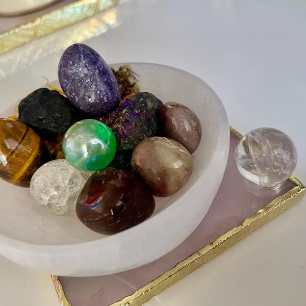 Goddess Hands Dish // Sphere Holder // Offerings to Gaia // Sacred ...