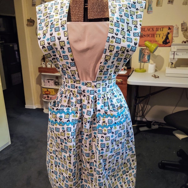 Simplicity 8347 Toddlers' Dress, Top and Knit Capris, Romper, and ...