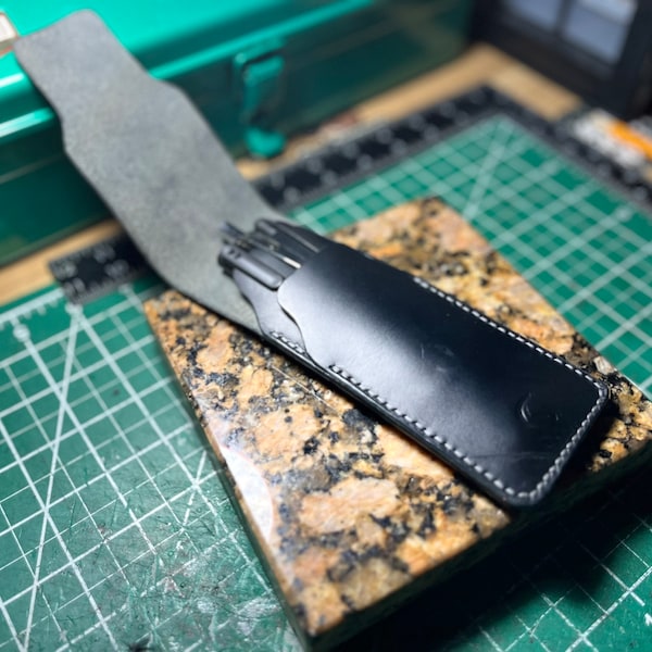 Leather Pull Tab Card Holder PDF Pattern - DIY Guide & Template - Craft ...