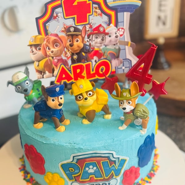 Personalized Character Cake Topper - Etsy