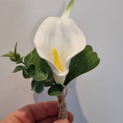 White Calla Lily Buttonhole, Boutonnières for Prom, Lily Wrist Corsage ...