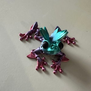 Mushroom Frog Fidget Toy 3D Printed Articulating Mushroom Frog ...