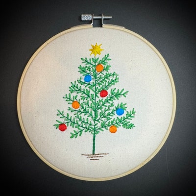 Christmas Tree Hand Embroidery Pattern, Beginner Christmas Embroidery ...