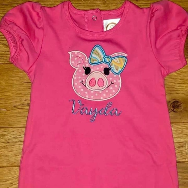 Pig With Bow, Applique Design, Instant Download, 4x4, 5x5, 6x6, 7x7 ...