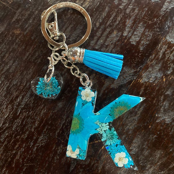 Custom Purple Flower Resin Keychain, Personalized Pressed Dried Floral ...